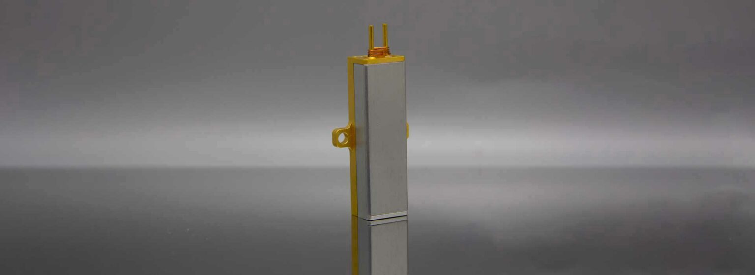 1535nm Er:glass Q-switched nanosecond laser _1535 eye-safe laser ...