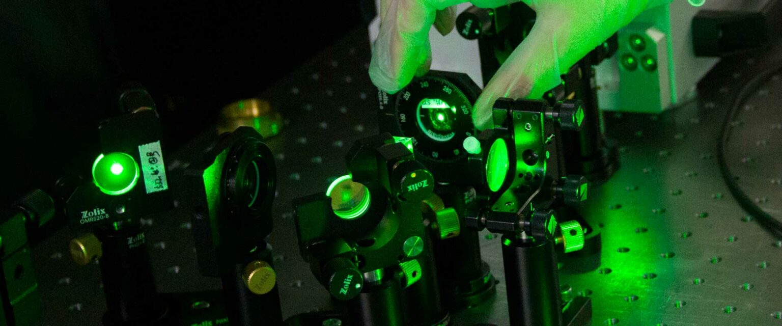 Laser development _1535 eye-safe laser_Atmosphere monitoring laser ...